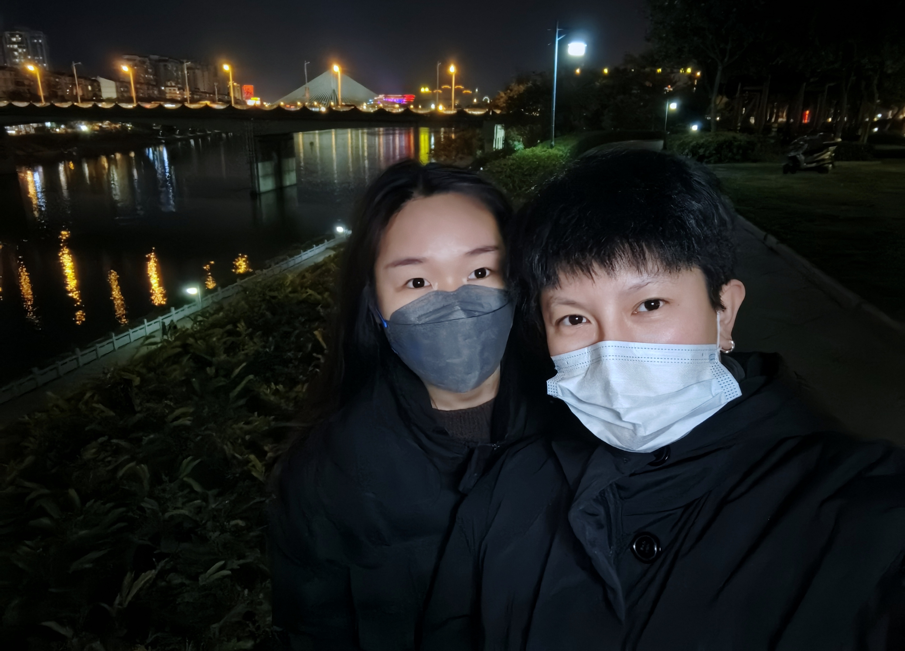 检查车况的时候随手在路边摁两张 ‖shot On 华为mate50